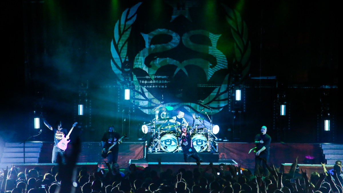Stone Sour Rocks Kansas City 2017 – KC Concerts