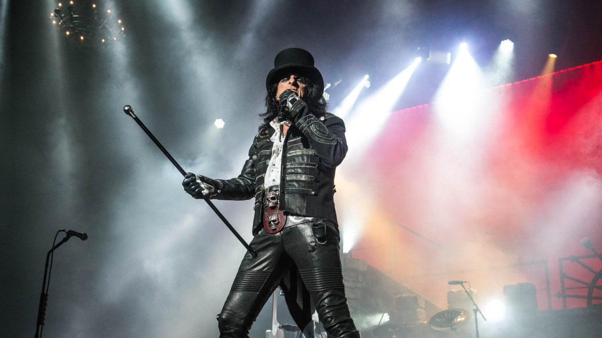 Alice Cooper Proves He’s Still King in Kansas City 2019 – KC Concerts
