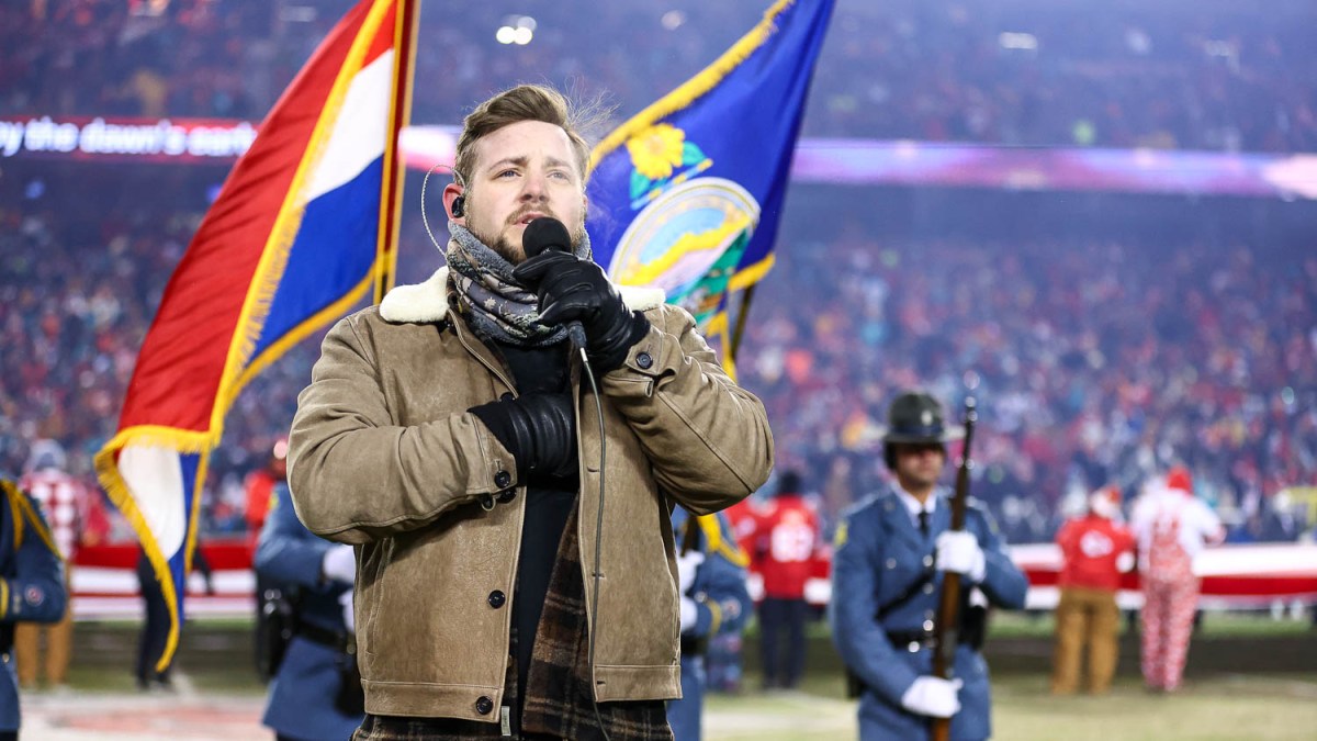 Kameron Marlowe Sings National Anthem at Arrowhead Stadium 2024 – KC ...